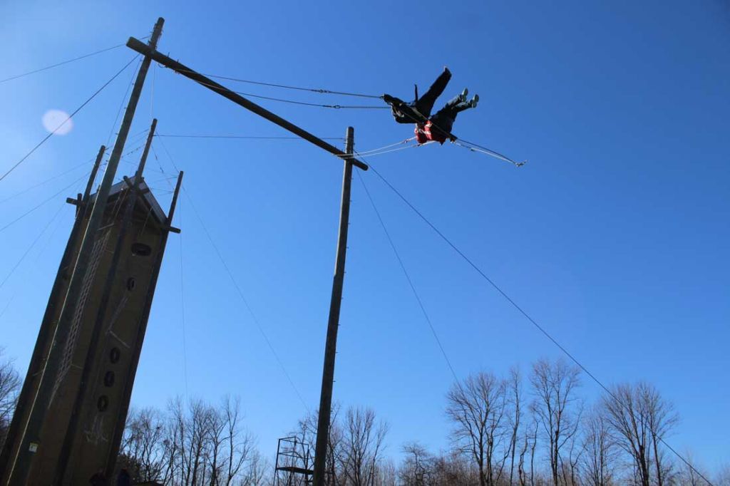 Giant-Swing – Camp Joy